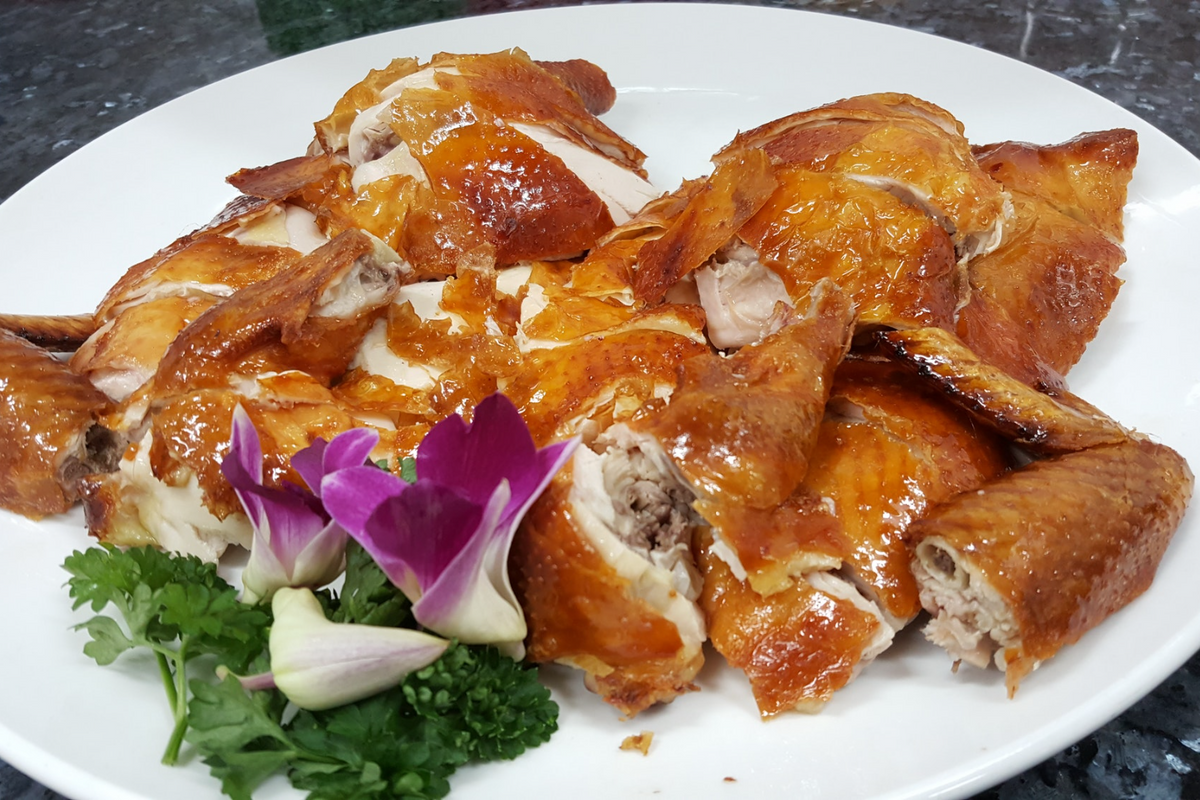 Roasted Crispy Farm Chicken 脆皮吊烧鸡 – Restaurant 195
